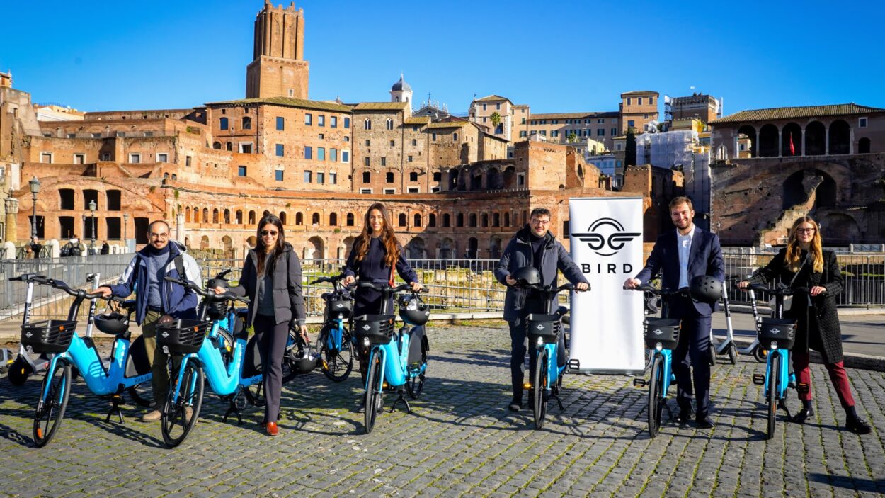 Bird Goes Multimodal in Rome with Bird Bikes, E-Moped Integration